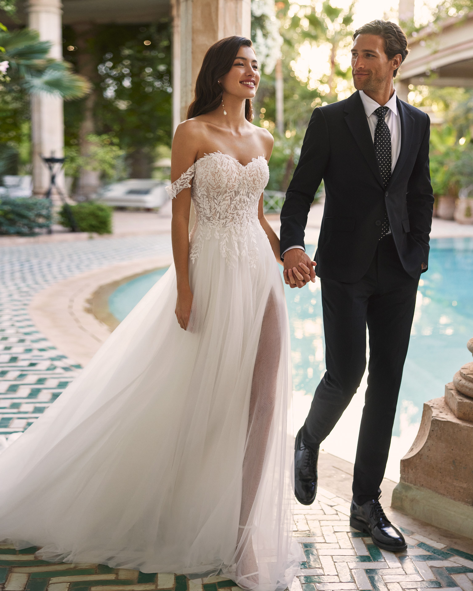 Wedding dresses - 2024 Collection | ADRIANA ALIER